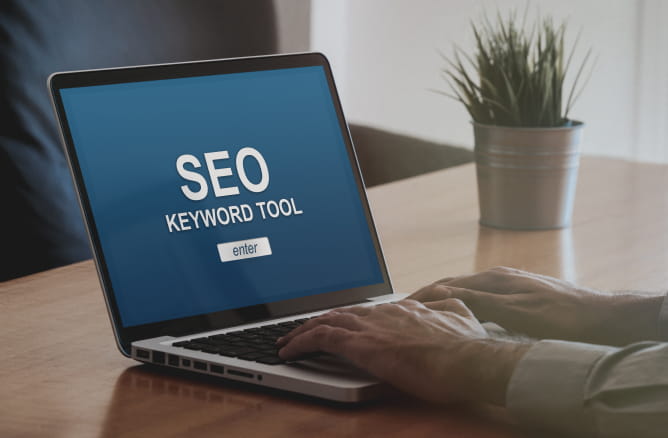 SEOキーワード選定ツールおすすめ17選｜使い方やできること、注意点も解説｜アクセス解析ツール「AIアナリスト」ブログ